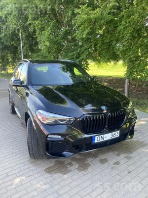 Melns BMW X5 2019 Talsi, ar dzinēja tilpumu 3.00 L un nobraukumu 206 tūkst. km par 38900 €, foto  vietnē AUTOMOTO.COM.LV
