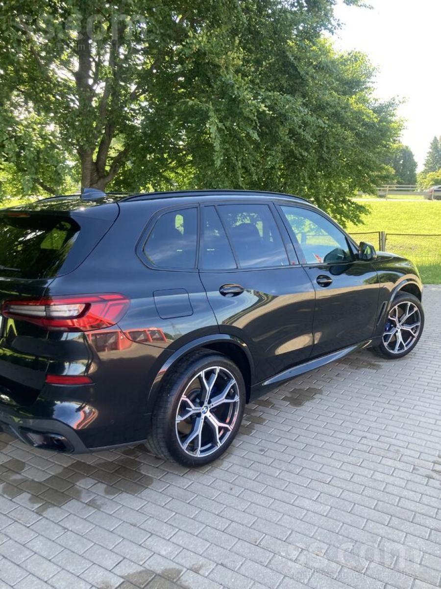 Melns BMW X5 2019 Talsi, ar dzinēja tilpumu 3.00 L un nobraukumu 206 tūkst. km par 38900 €, foto 6 vietnē AUTOMOTO.COM.LV