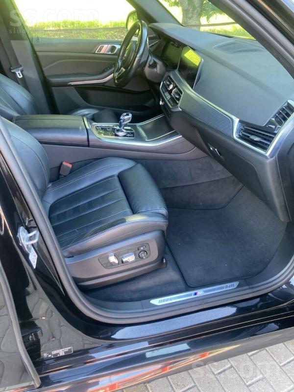 Melns BMW X5 2019 Talsi, ar dzinēja tilpumu 3.00 L un nobraukumu 206 tūkst. km par 38900 €, foto 10 vietnē AUTOMOTO.COM.LV