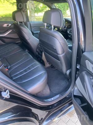 Melns BMW X5 2019 Talsi, ar dzinēja tilpumu 3.00 L un nobraukumu 206 tūkst. km par 38900 €, foto 12 vietnē AUTOMOTO.COM.LV