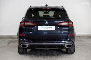 Melns BMW X5 2019 Viļņa, ar dzinēja tilpumu 3.00 L un nobraukumu 133 tūkst. km par 47671 €, foto 13 vietnē AUTOMOTO.COM.LV
