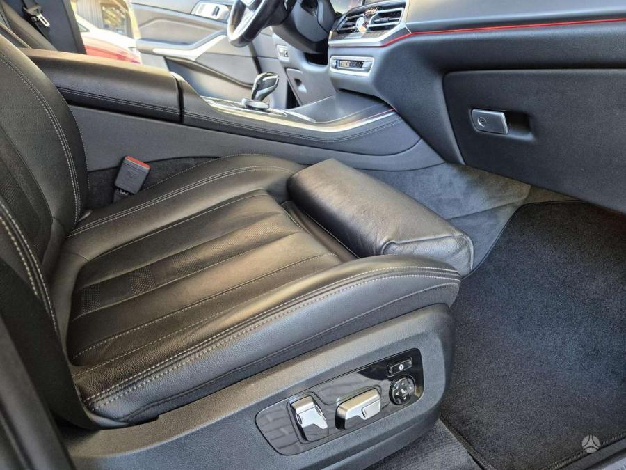 Melns BMW X5 2019 Šilutė, ar dzinēja tilpumu 2.99 L un nobraukumu 280 tūkst. km par 33500 €, foto 11 vietnē AUTOMOTO.COM.LV