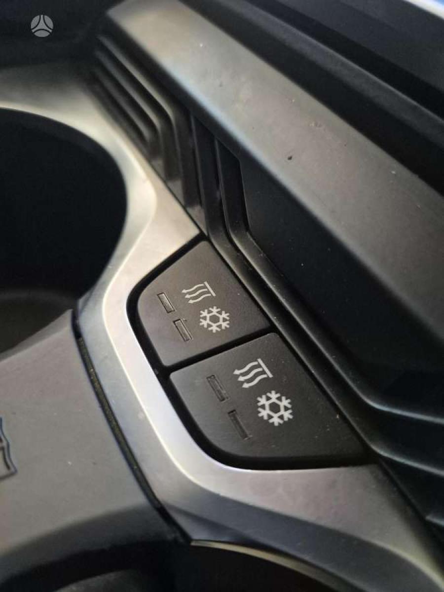 Melns BMW X5 2019 Šilutė, ar dzinēja tilpumu 2.99 L un nobraukumu 280 tūkst. km par 33500 €, foto 22 vietnē AUTOMOTO.COM.LV