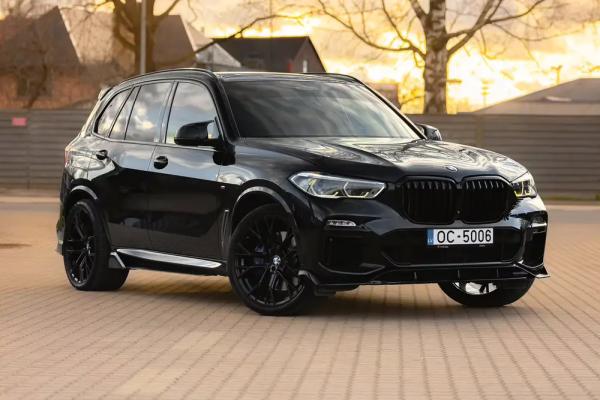 Melns BMW X5 2019 Jelgava, ar dzinēja tilpumu 3.00 L un nobraukumu 282 tūkst. km par 38900 €, foto 1 vietnē AUTOMOTO.COM.LV