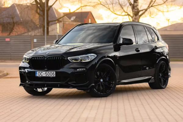Melns BMW X5 2019 Jelgava, ar dzinēja tilpumu 3.00 L un nobraukumu 282 tūkst. km par 38900 €, foto 2 vietnē AUTOMOTO.COM.LV