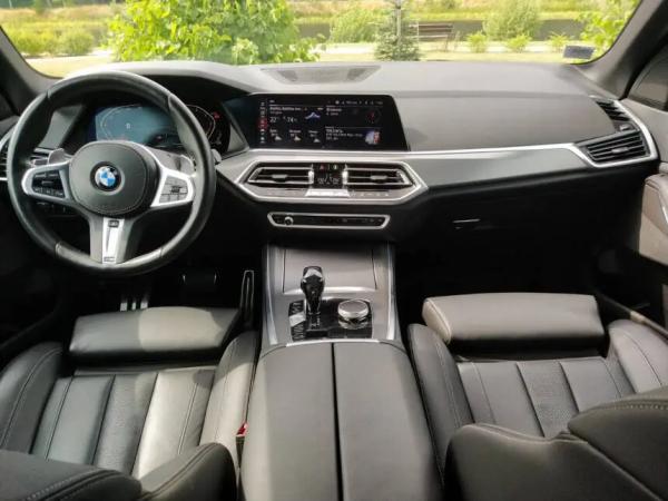 Melns BMW X5 2019 Rīga, ar dzinēja tilpumu 3.00 L un nobraukumu 68 tūkst. km par 59990 €, foto 6 vietnē AUTOMOTO.COM.LV