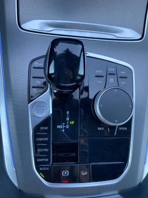 Black BMW X5 2019 in Riga, with an engine capacity of 3.00 L and mileage of 68 thousand km for 59990 €, photo 10 on AUTOMOTO.COM.LV
