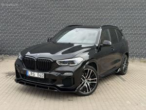 Melns BMW X5 2019 Viļņa, ar dzinēja tilpumu 3.00 L un nobraukumu 83 tūkst. km par 38999 €, foto  vietnē AUTOMOTO.COM.LV