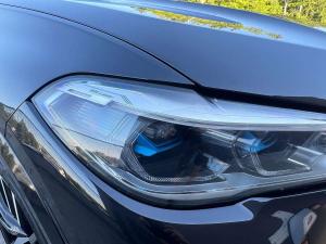 Black BMW X5 2019 in Vilnius, with an engine capacity of 4.40 L and mileage of 189 thousand km for 35000 €, photo 41 on AUTOMOTO.COM.LV