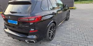 Black BMW X5 2019 in Klaipeda, with an engine capacity of 2.99 L and mileage of 102 thousand km for 43000 €, photo 3 on AUTOMOTO.COM.LV