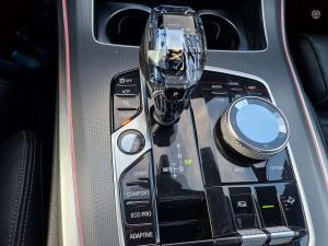 Black BMW X5 2019 in Klaipeda, with an engine capacity of 2.99 L and mileage of 102 thousand km for 43000 €, photo 8 on AUTOMOTO.COM.LV