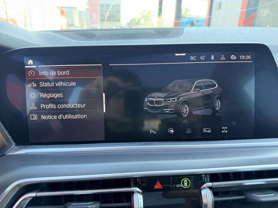 Melns BMW X5 2019 Tauragė, ar dzinēja tilpumu 2.99 L un nobraukumu 200 tūkst. km par 20999 €, foto 27 vietnē AUTOMOTO.COM.LV