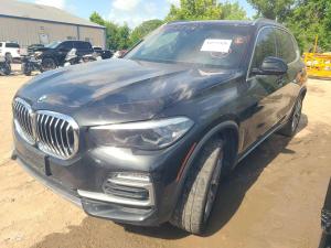 Black BMW X5 2019 in Vilnius, with an engine capacity of 2.98 L and mileage of 120 thousand km for 24800 €, photo  on AUTOMOTO.COM.LV