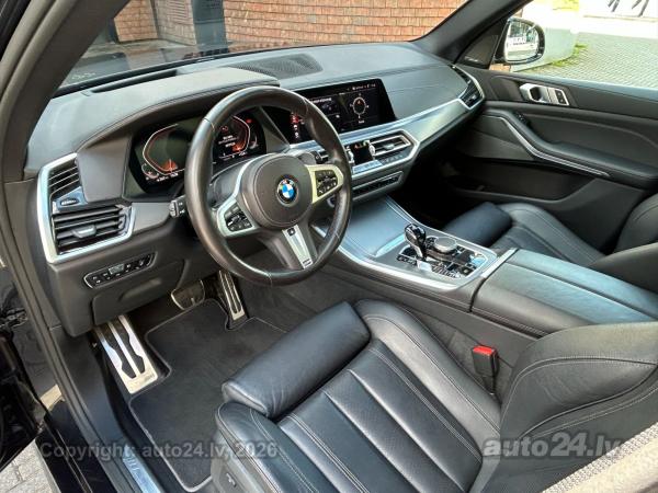 Melns BMW X5 2019 Tallina, ar dzinēja tilpumu 3.00 L un nobraukumu 147 tūkst. km par 41900 €, foto 7 vietnē AUTOMOTO.COM.LV