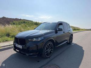 Black BMW X5 2019 in Kaunas, with an engine capacity of 3.00 L and mileage of 222 thousand km for 36500 €, photo 9 on AUTOMOTO.COM.LV