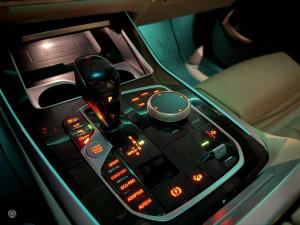 Black BMW X5 2019 in Kaunas, with an engine capacity of 3.00 L and mileage of 222 thousand km for 36500 €, photo 41 on AUTOMOTO.COM.LV