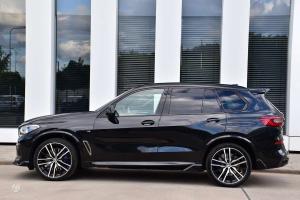 Melns BMW X5 2019 Viļņa, ar dzinēja tilpumu 2.99 L un nobraukumu 170 tūkst. km par 45900 €, foto 8 vietnē AUTOMOTO.COM.LV