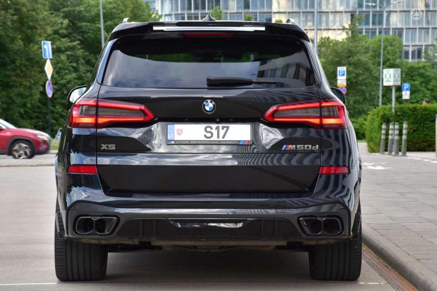 Melns BMW X5 2019 Viļņa, ar dzinēja tilpumu 2.99 L un nobraukumu 170 tūkst. km par 45900 €, foto 16 vietnē AUTOMOTO.COM.LV