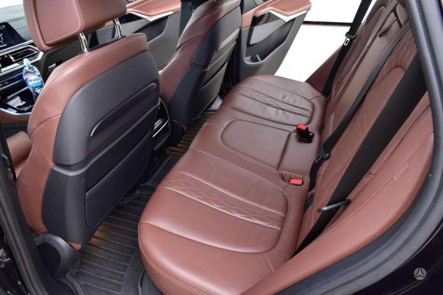 Melns BMW X5 2019 Viļņa, ar dzinēja tilpumu 2.99 L un nobraukumu 170 tūkst. km par 45900 €, foto 20 vietnē AUTOMOTO.COM.LV