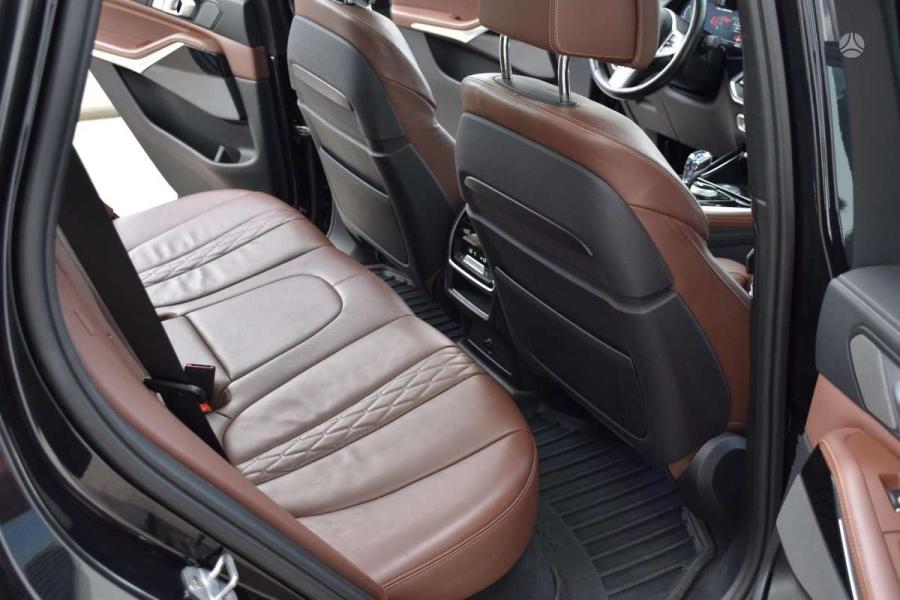 Melns BMW X5 2019 Viļņa, ar dzinēja tilpumu 2.99 L un nobraukumu 170 tūkst. km par 45900 €, foto 38 vietnē AUTOMOTO.COM.LV