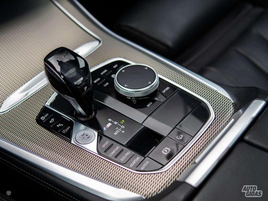 Black BMW X5 2019 in Kaunas, with an engine capacity of 3.00 L and mileage of 164 thousand km for 40450 €, photo 25 on AUTOMOTO.COM.LV