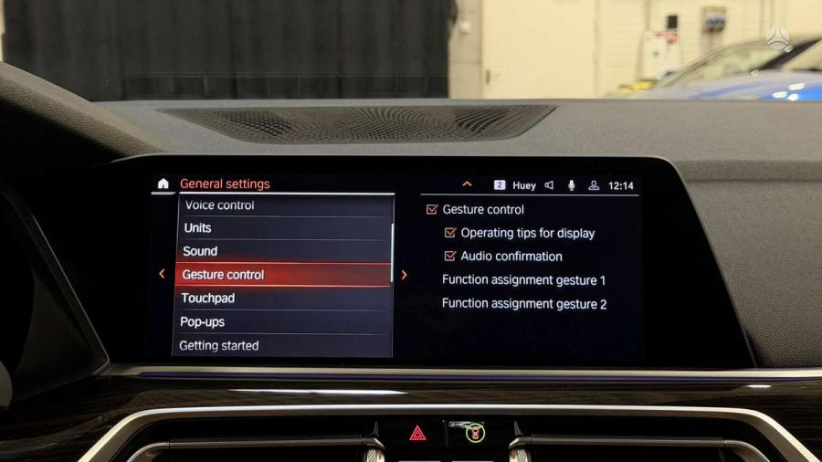 Black BMW X5 2019 in Vilnius, with an engine capacity of 3.00 L and mileage of 83 thousand km for 39990 €, photo 29 on AUTOMOTO.COM.LV