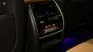 Black BMW X5 2019 in Vilnius, with an engine capacity of 3.00 L and mileage of 83 thousand km for 39990 €, photo 34 on AUTOMOTO.COM.LV