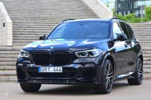 Black BMW X5 2019 in Vilnius, with an engine capacity of 3.00 L and mileage of 163 thousand km for 38700 €, photo 19 on AUTOMOTO.COM.LV