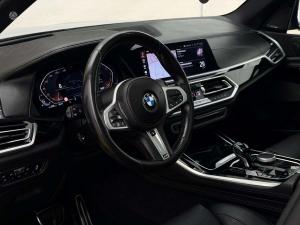 Melns BMW X5 2019 Viļņa, ar dzinēja tilpumu 4.40 L un nobraukumu 252 tūkst. km par 35300 €, foto 10 vietnē AUTOMOTO.COM.LV