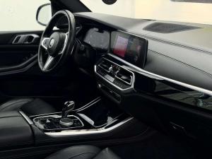 Melns BMW X5 2019 Viļņa, ar dzinēja tilpumu 4.40 L un nobraukumu 252 tūkst. km par 35300 €, foto 17 vietnē AUTOMOTO.COM.LV