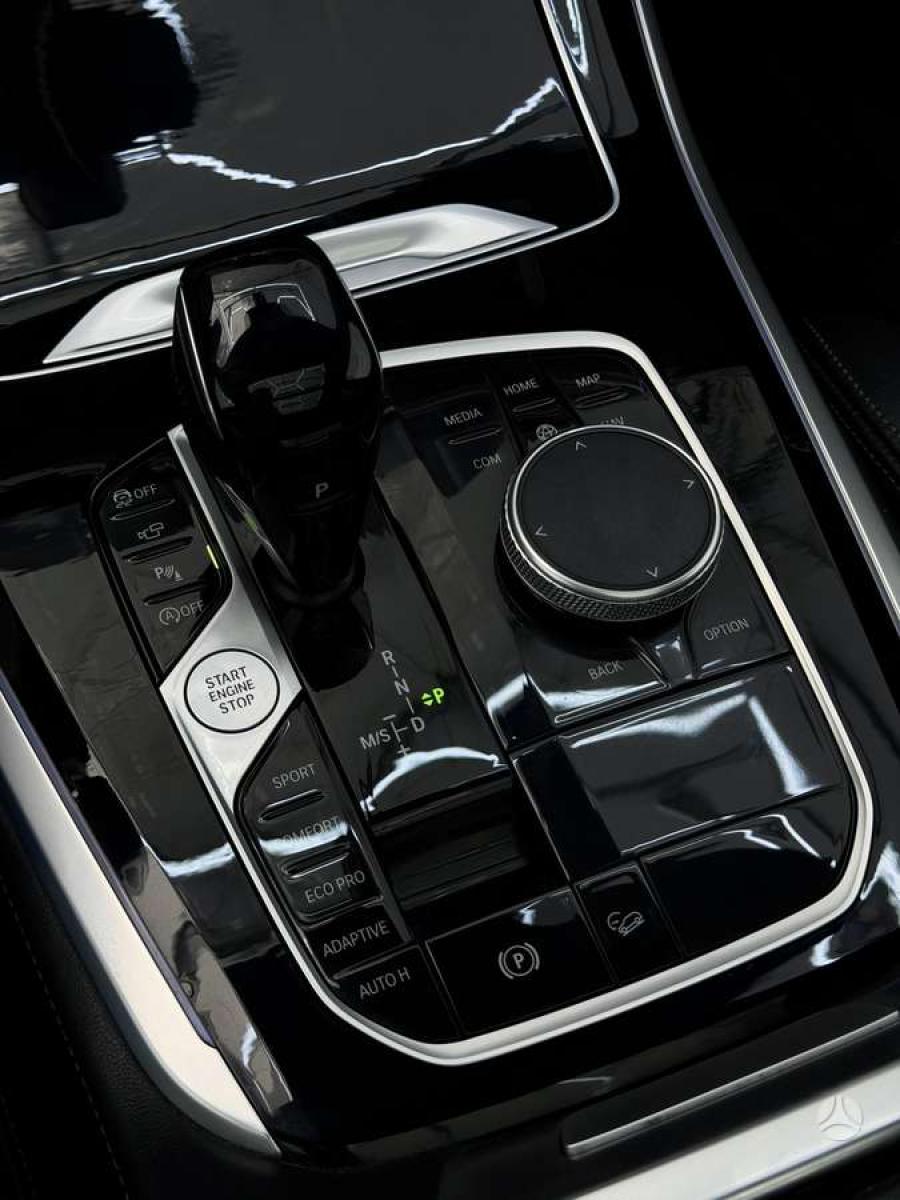 Melns BMW X5 2019 Viļņa, ar dzinēja tilpumu 4.40 L un nobraukumu 252 tūkst. km par 35300 €, foto 27 vietnē AUTOMOTO.COM.LV