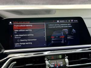 Melns BMW X5 2019 Viļņa, ar dzinēja tilpumu 4.40 L un nobraukumu 252 tūkst. km par 35300 €, foto 30 vietnē AUTOMOTO.COM.LV