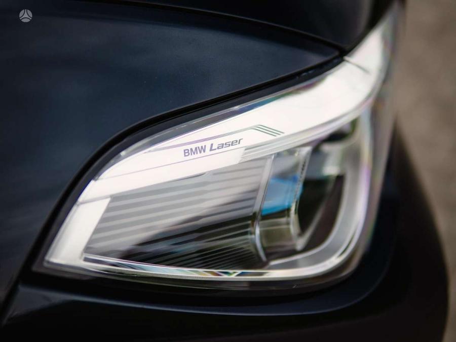 Black BMW X5 2019 in Kaunas, with an engine capacity of 2.99 L and mileage of 164 thousand km for 39450 €, photo 9 on AUTOMOTO.COM.LV
