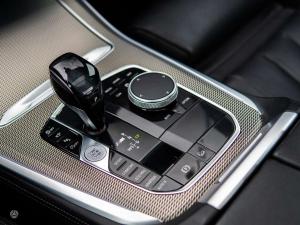 Black BMW X5 2019 in Kaunas, with an engine capacity of 2.99 L and mileage of 164 thousand km for 39450 €, photo 25 on AUTOMOTO.COM.LV