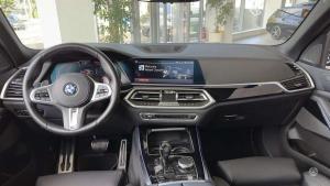 Black BMW X5 2019 in Marijampole, with an engine capacity of 2.99 L and mileage of 259 thousand km for 36999 €, photo 14 on AUTOMOTO.COM.LV