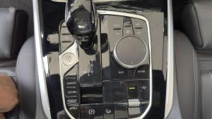 Black BMW X5 2019 in Marijampole, with an engine capacity of 2.99 L and mileage of 259 thousand km for 36999 €, photo 30 on AUTOMOTO.COM.LV