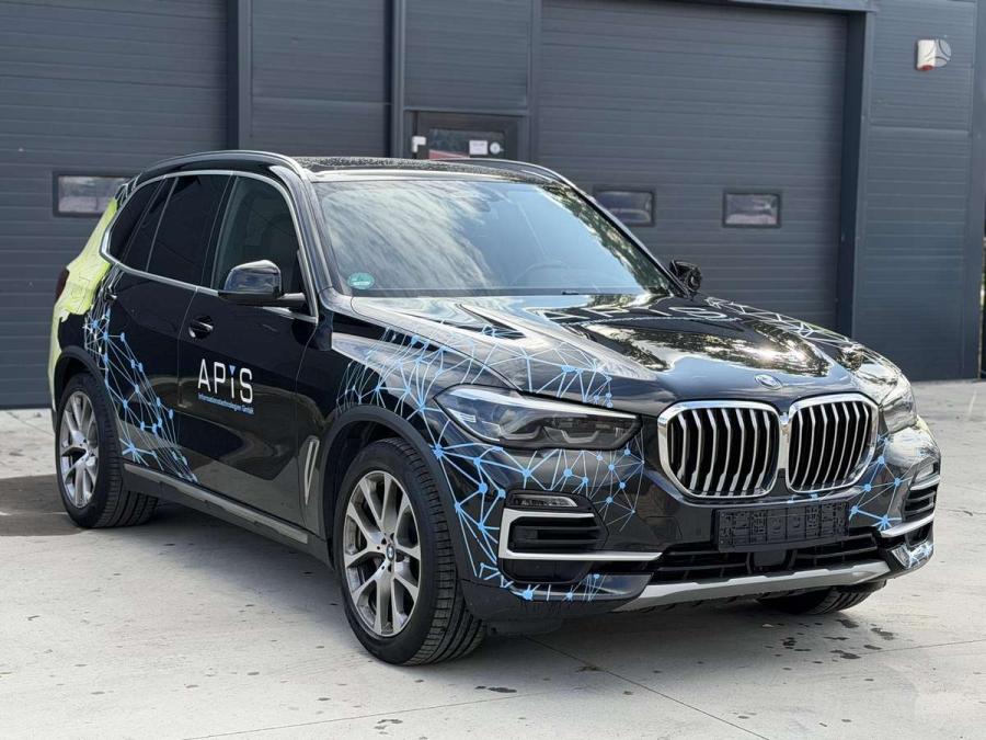 Melns BMW X5 2019 Kauņa, ar dzinēja tilpumu 2.99 L un nobraukumu 236 tūkst. km par 26750 €, foto 3 vietnē AUTOMOTO.COM.LV