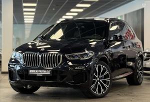 БМВ Х5 2019 в Мариямполе на AUTOMOTO.COM.LV Черный БМВ Х5 2019 в Мариямполе, объемом двигателя 2.99 л и пробегом 211 тыс. км за 43950 €, фото 1 на AUTOMOTO.COM.LV