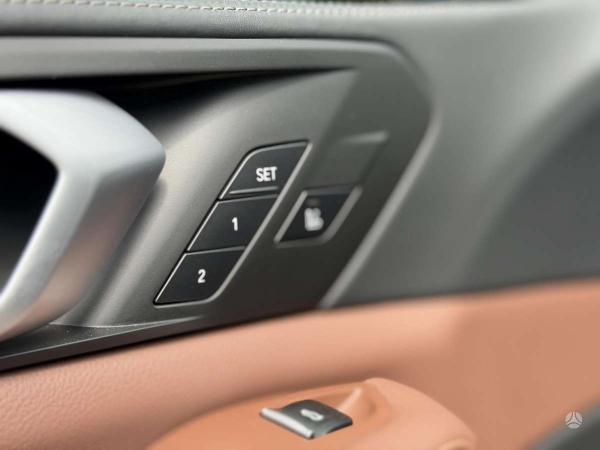 Melns BMW X5 2019 Viļņa, ar dzinēja tilpumu 3.00 L un nobraukumu 188 tūkst. km par 40499 €, foto 9 vietnē AUTOMOTO.COM.LV