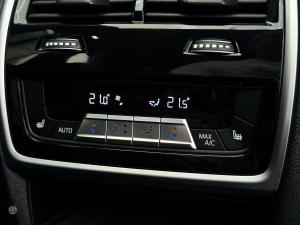 Melns BMW X5 2019 Viļņa, ar dzinēja tilpumu 4.40 L un nobraukumu 252 tūkst. km par 35290 €, foto 21 vietnē AUTOMOTO.COM.LV