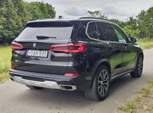 Black BMW X5 2019 in Silute, with an engine capacity of 2.99 L and mileage of 317 thousand km for 29500 €, photo 5 on AUTOMOTO.COM.LV