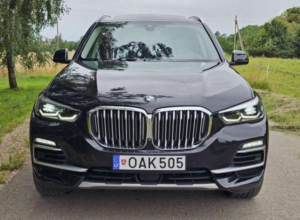 BMW X5 2019 Šilutė vietnē Melns BMW X5 2019 Šilutė, ar dzinēja tilpumu 2.99 L un nobraukumu 317 tūkst. km par 29500 €, foto 7 vietnē AUTOMOTO.COM.LV