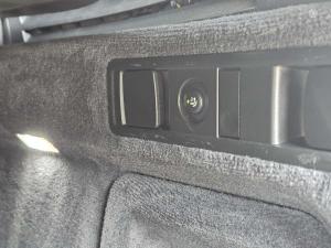 Black BMW X5 2019 in Silute, with an engine capacity of 2.99 L and mileage of 317 thousand km for 29500 €, photo 25 on AUTOMOTO.COM.LV