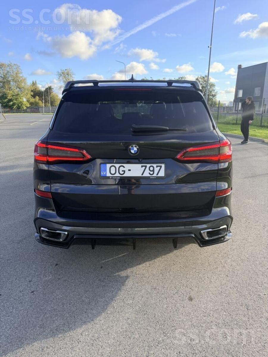 Melns BMW X5 2019 Liepāja, ar dzinēja tilpumu 3.00 L un nobraukumu 187 tūkst. km par 55000 €, foto 7 vietnē AUTOMOTO.COM.LV