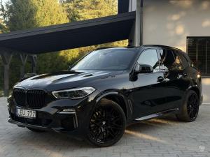 Melns BMW X5 2019 Rokiškis, ar dzinēja tilpumu 2.99 L un nobraukumu 178 tūkst. km par 35850 €, foto 4 vietnē AUTOMOTO.COM.LV