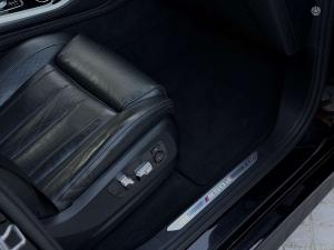 Melns BMW X5 2019 Rokiškis, ar dzinēja tilpumu 2.99 L un nobraukumu 178 tūkst. km par 35850 €, foto 31 vietnē AUTOMOTO.COM.LV