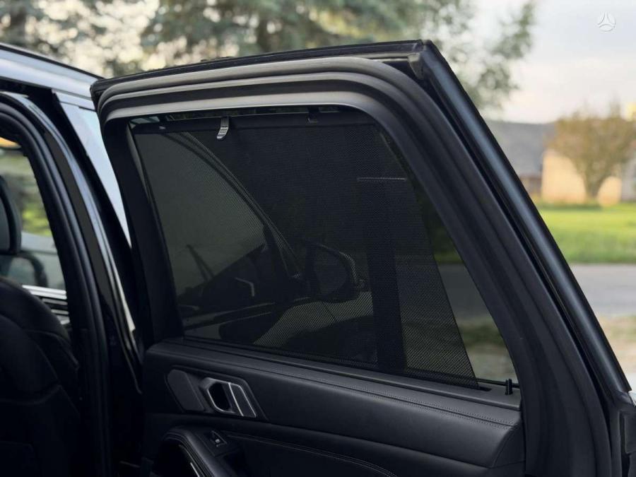 Melns BMW X5 2019 Rokiškis, ar dzinēja tilpumu 2.99 L un nobraukumu 178 tūkst. km par 35850 €, foto 40 vietnē AUTOMOTO.COM.LV