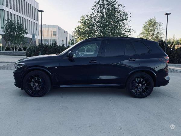 БМВ Х5 2019 в Вильнюс на AUTOMOTO.COM.LV Черный БМВ Х5 2019 в Вильнюс, объемом двигателя 2.99 л и пробегом 220 тыс. км за 37200 €, фото 7 на AUTOMOTO.COM.LV