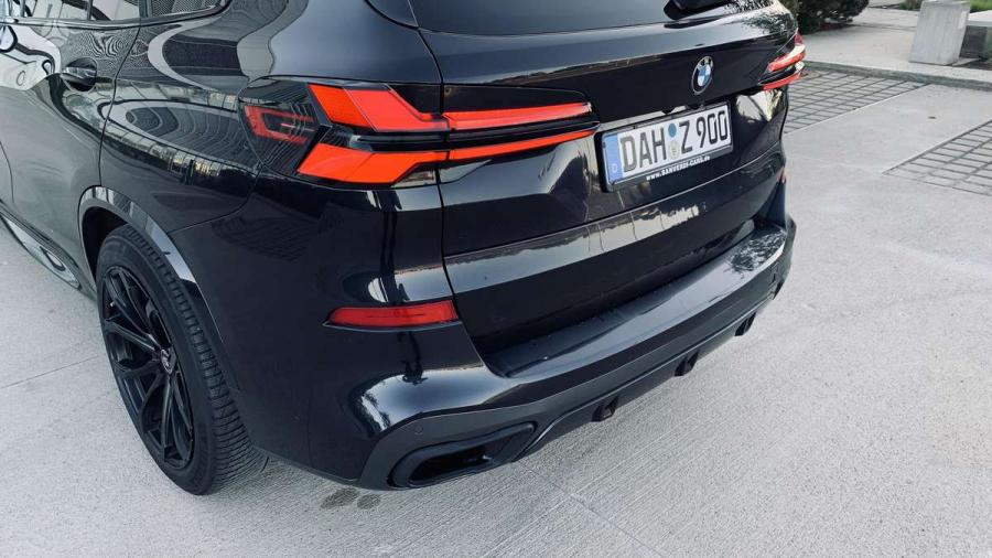 Black BMW X5 2019 in Vilnius, with an engine capacity of 2.99 L and mileage of 220 thousand km for 37200 €, photo 11 on AUTOMOTO.COM.LV