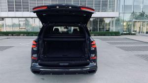 Black BMW X5 2019 in Vilnius, with an engine capacity of 2.99 L and mileage of 220 thousand km for 37200 €, photo 12 on AUTOMOTO.COM.LV